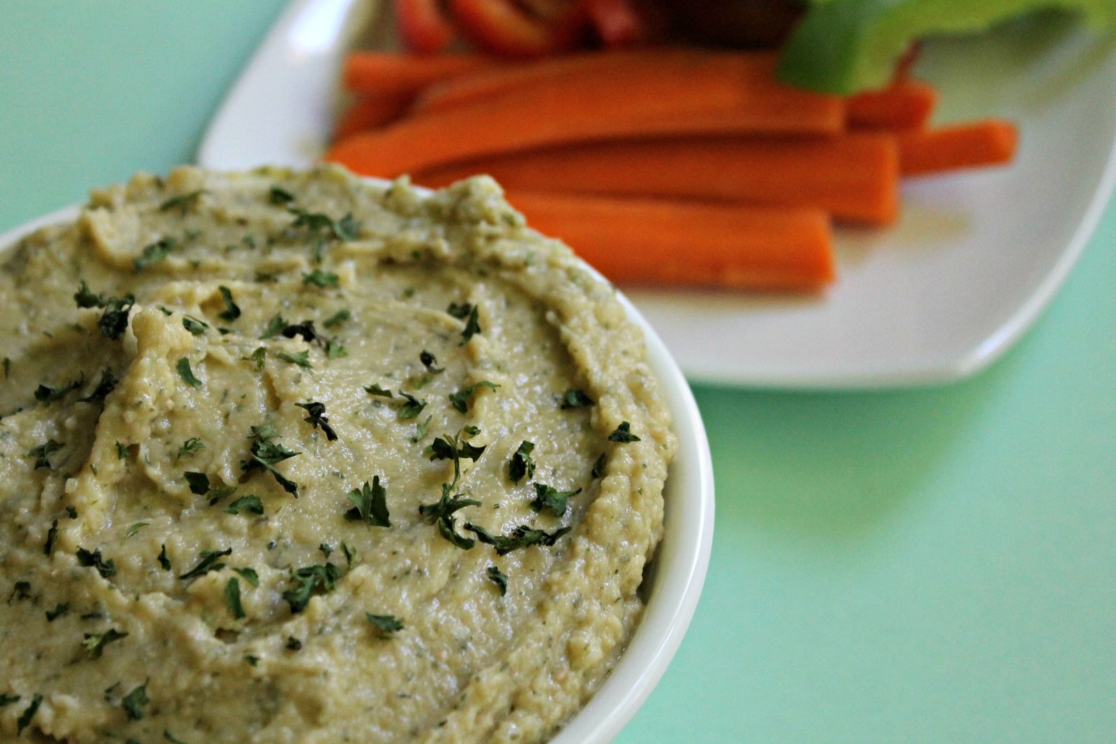 Creamy Ranch Hummus - AUTOIMMUNE SISTERS